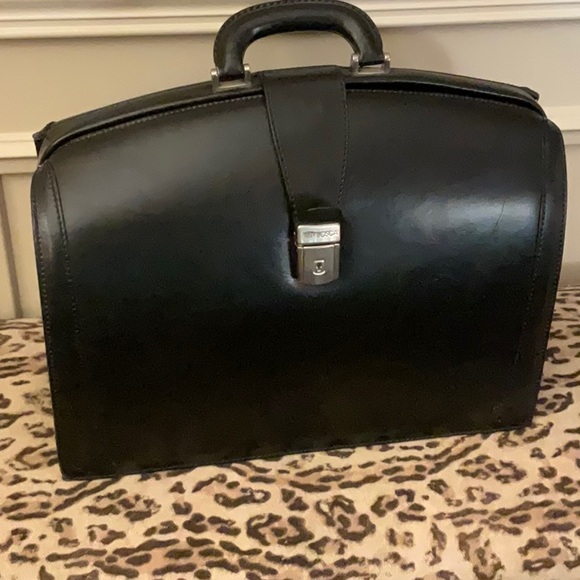 Bags | Beautiful Vintage Black Leather Briefcase By Bosca Condition Is ...